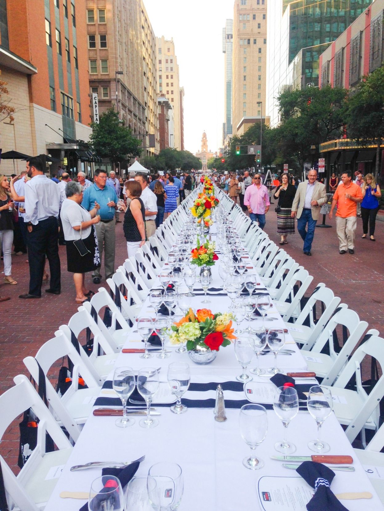 Third annual Main Table event held Sunday night - Fort Worth Business Press