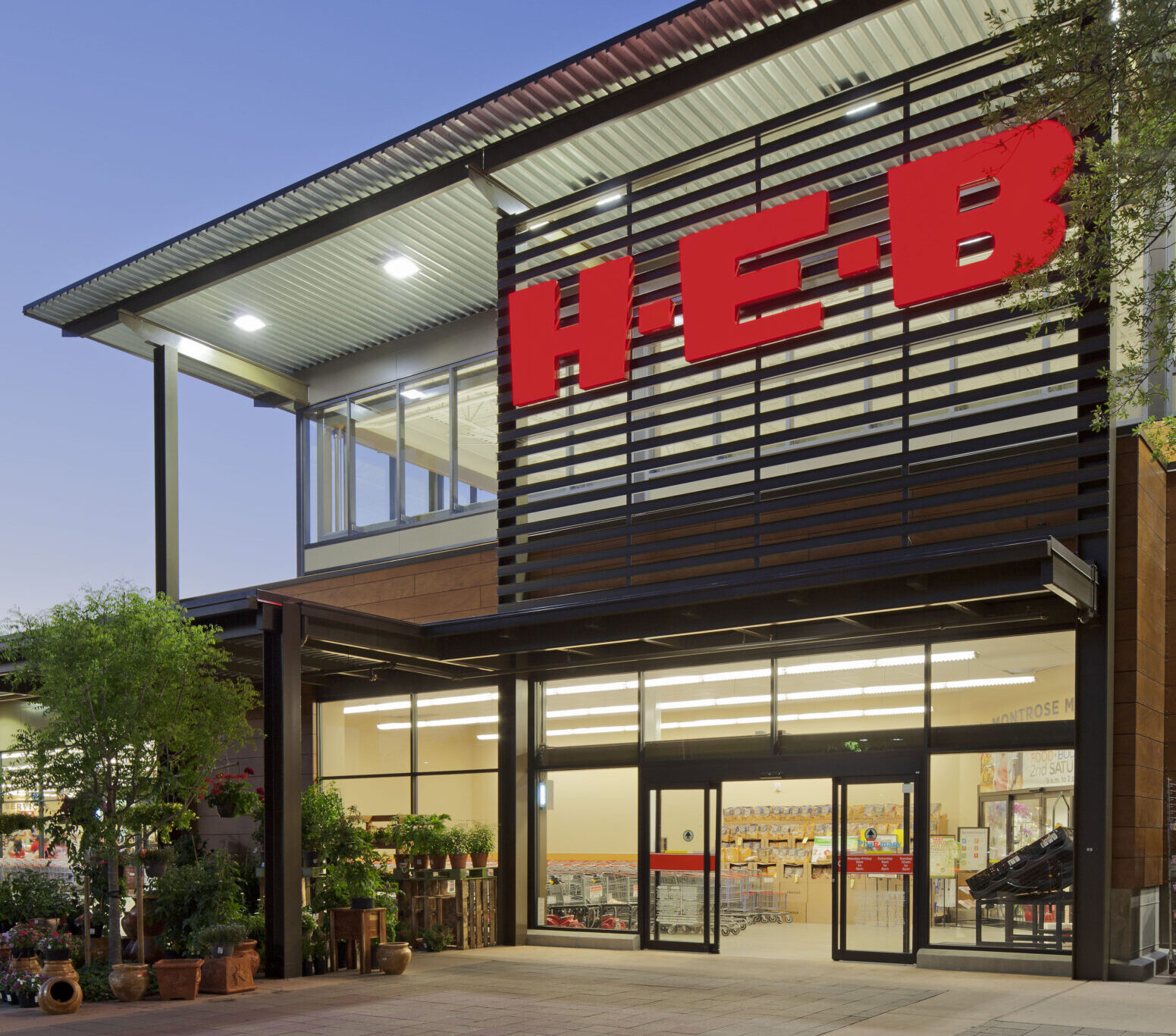 It's official: Get your shopping lists ready, H-E-B coming to DFW area ...