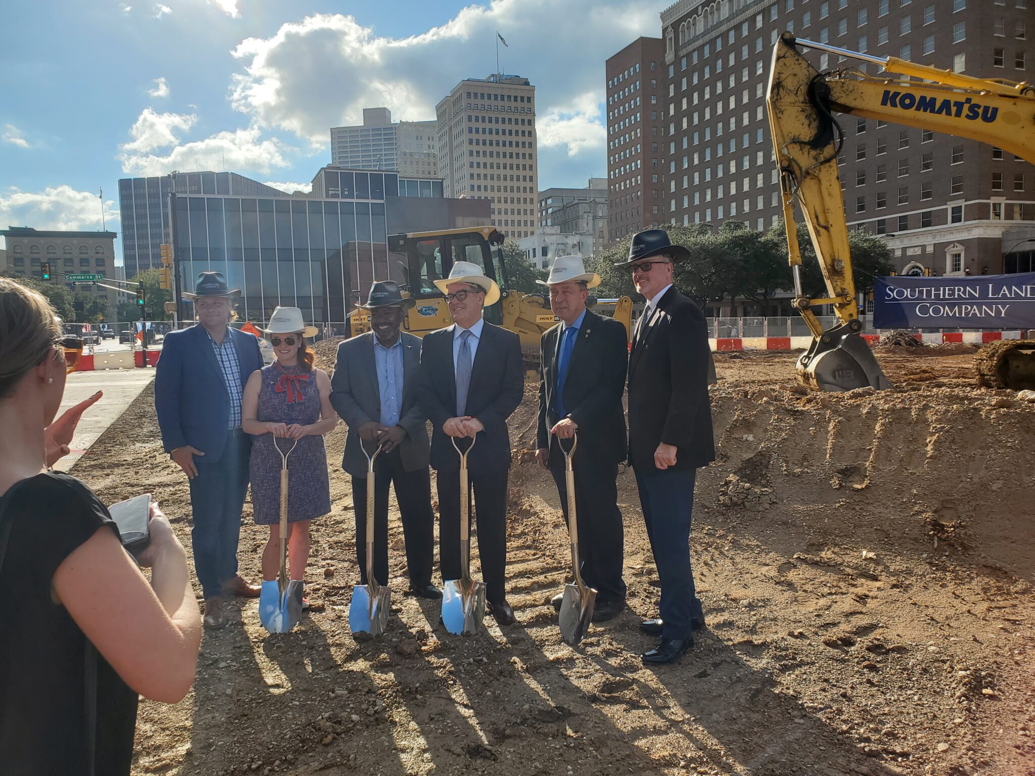 Downtown Fort Worth high-rise residential project breaks ground, could ...